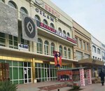 Sag (Andizhan, Bobur Avenue), halı mağazaları  Andican'dan
