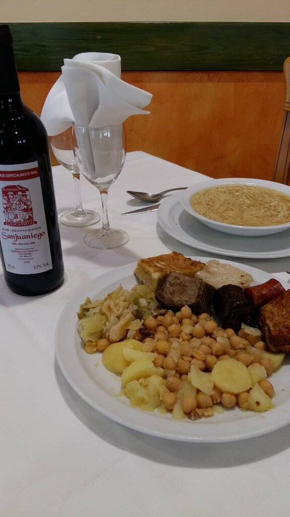 Restoran Restaurante Sanjuaniego, Avila, foto