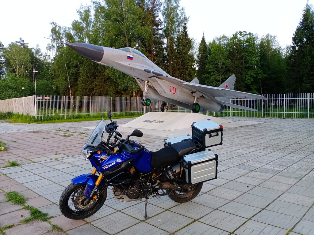 Teknoloji anıtı Самолёт МиГ-29, Kalujskaya oblastı, foto