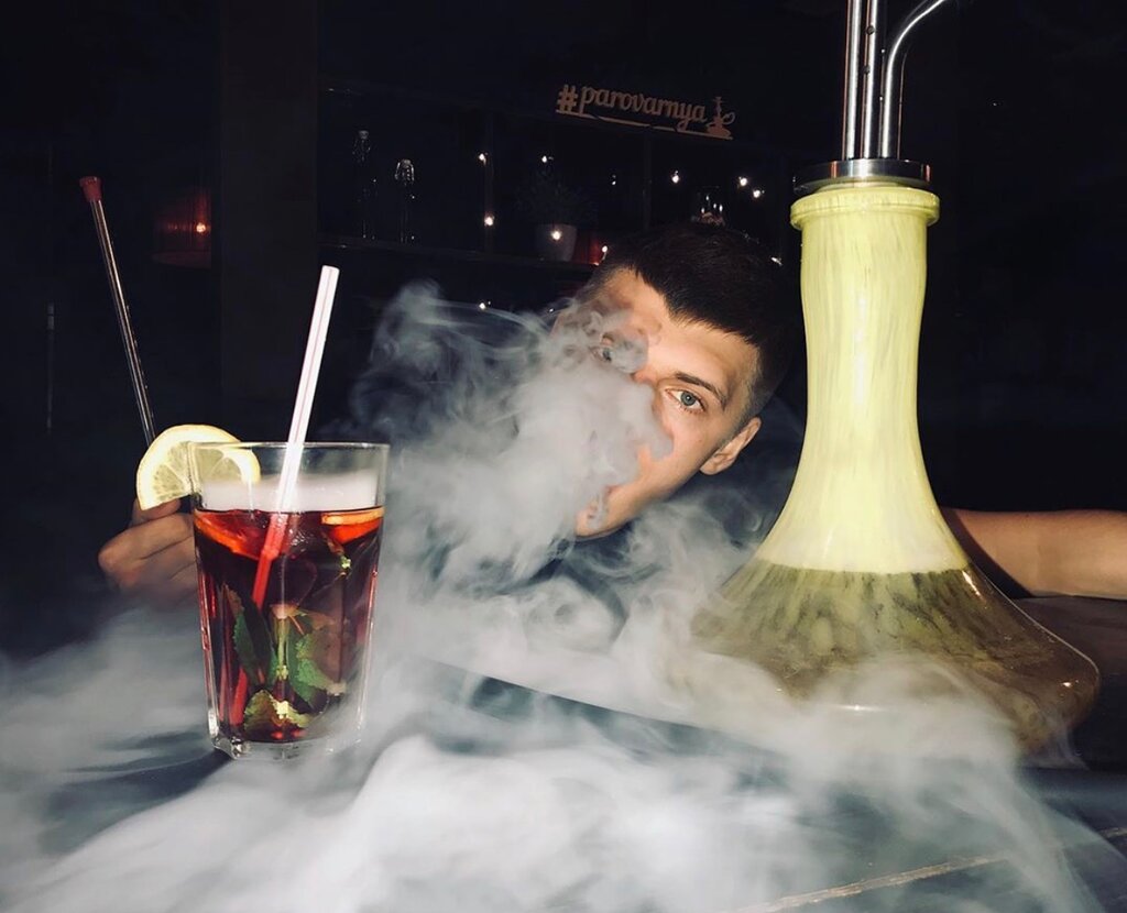 Nargile kafeler Parovarnya, Moskova, foto