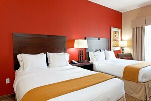 Holiday Inn Express Hotel & Suites Crestview (Florida, Okaloosa County), otel  Florida Eyaleti'nden