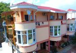 Laska (улица Глазкрицкого No:8/33), otel  Aluşta'dan