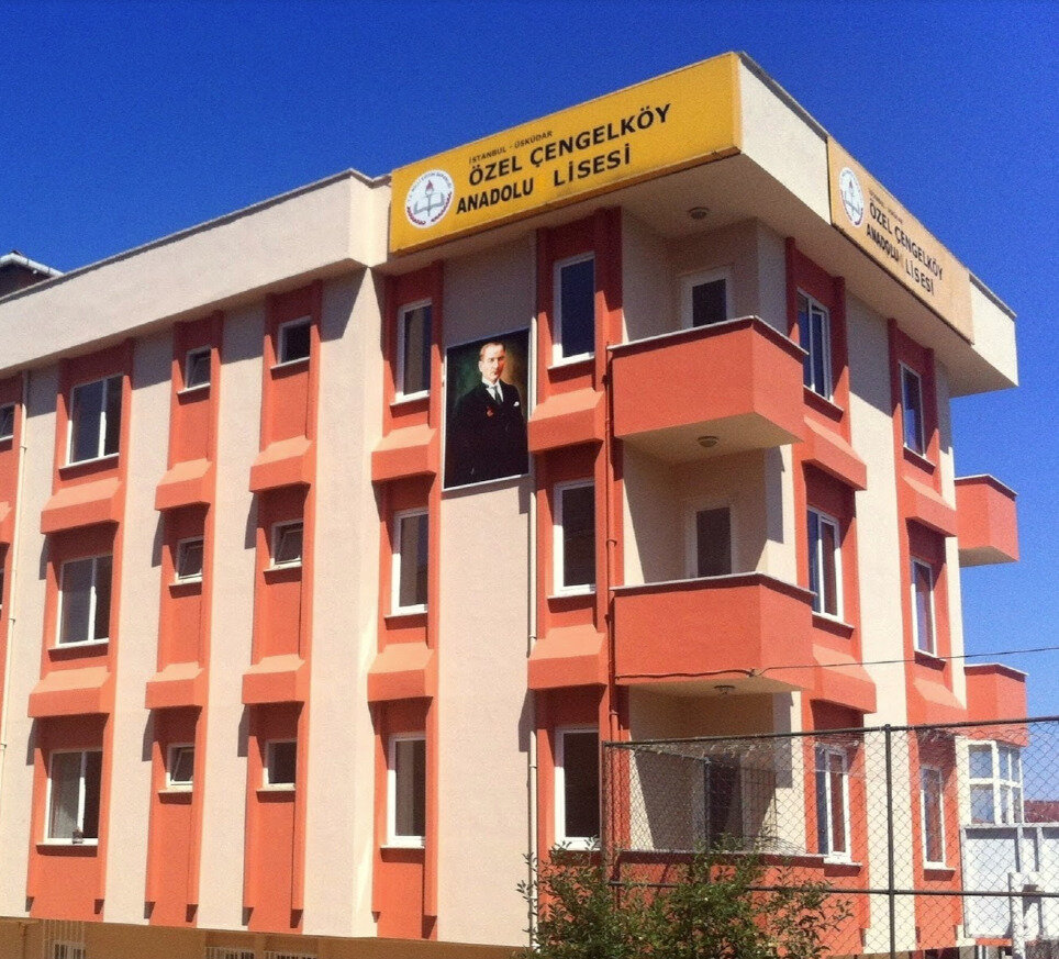 Özel okul Özel Çengelköy Akşam Lisesi, İstanbul, foto