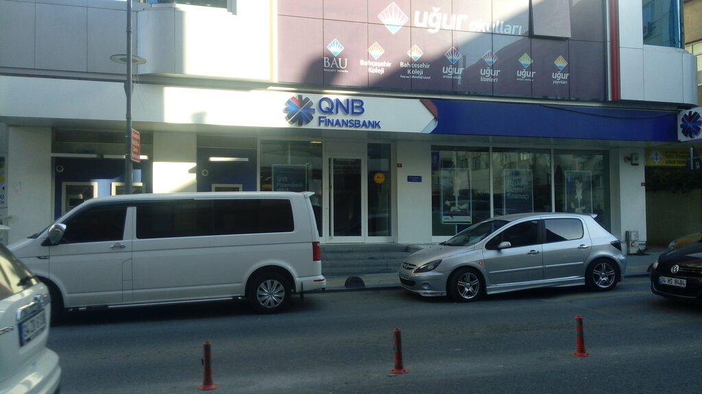 Banka Qnb , İstanbul, foto