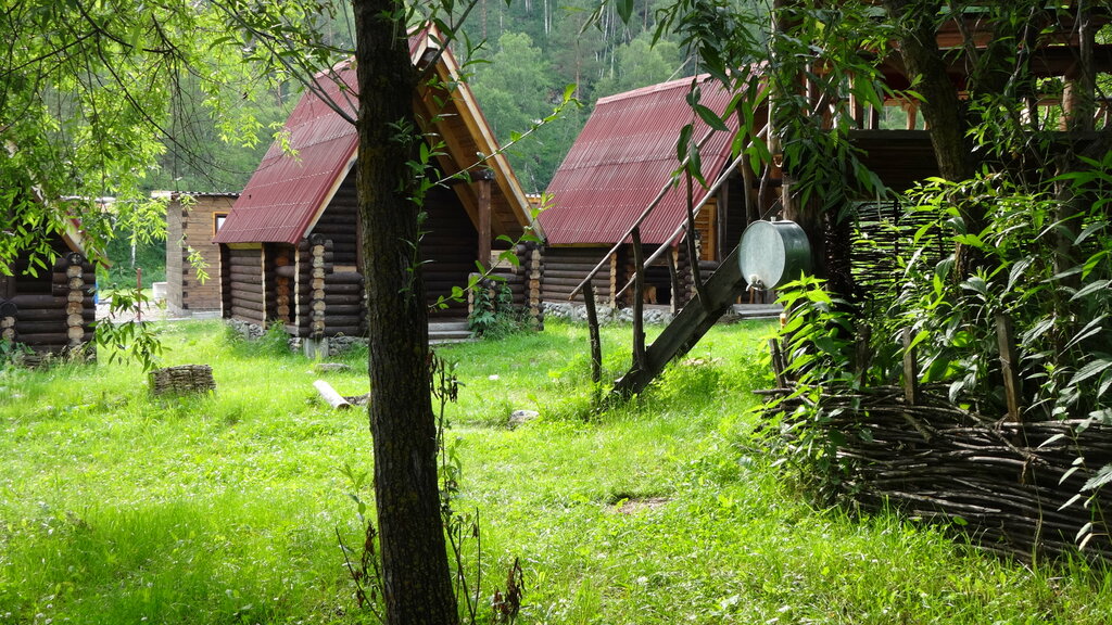 Tatil köyleri Поместье Тридесятое Царство, Altay Cumhuriyeti, foto