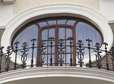 Merdiven ve korkuluklar Masterskaya Liteyny Dom, Moskova, foto