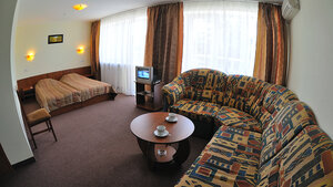 Sportivnaya (улица Желябова No:50, Симферополь), otel  Simferopol'dan (Akmescit'ten)