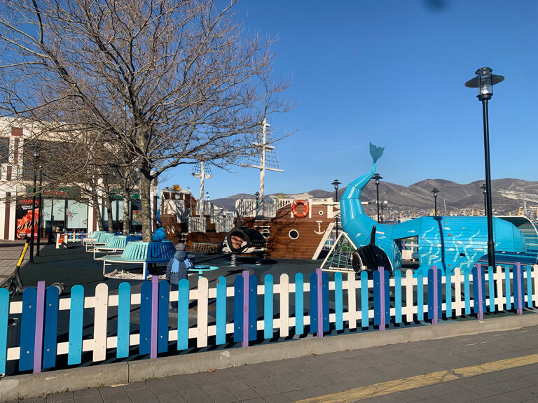 Oyun alanı Playground, Novorossiysk, foto