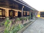 Usadba Kazaki (Izumrudnaya ulitsa No:4А, selo Khrebtovoye), kafe  Krasnodarski krayından
