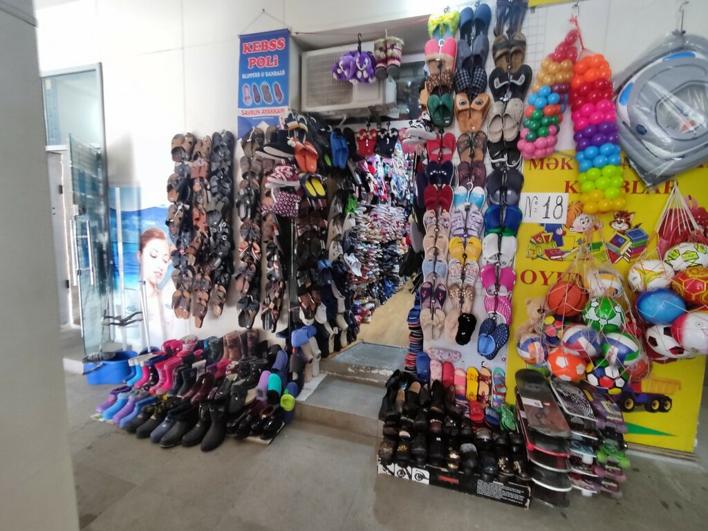 Ayakkabı mağazaları Keeps poli, Bakü, foto