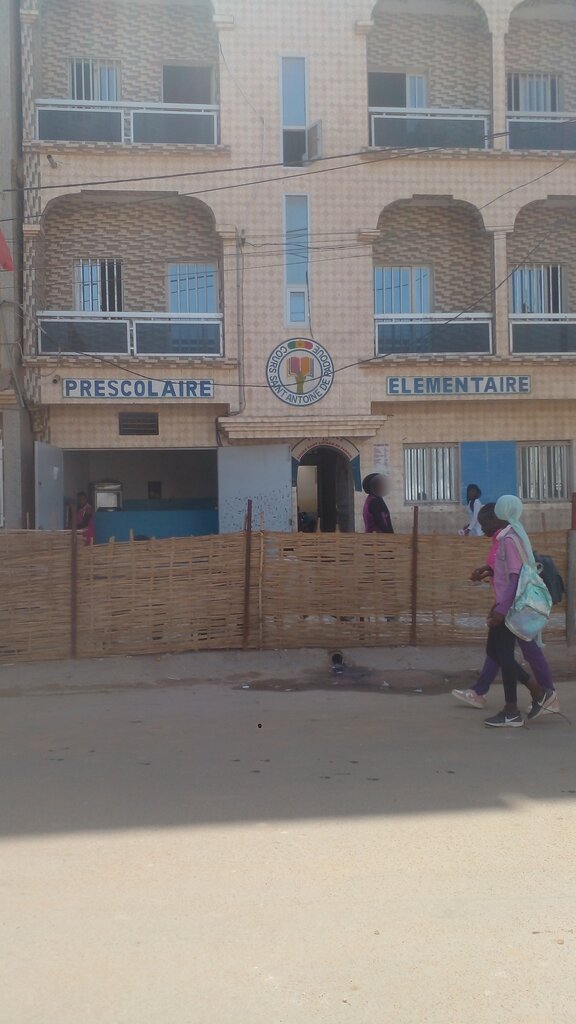 Ortaokul Cours Saint Antoine Padoue, Dakar, foto