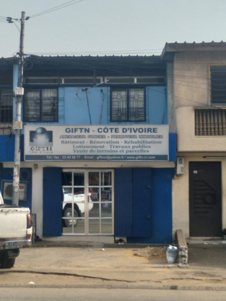 Arazi dizisi Giftn- Côte d'Ivoire, Abican, foto