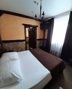 Kamenka (Vokzalnaya ulitsa No:4, Kuvandyk), otel  Kuvandyk'ten