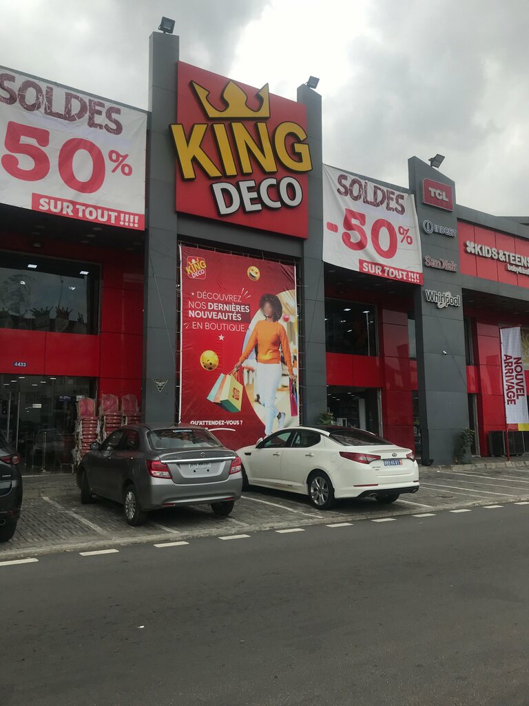 Süpermarket King Deco, Abican, foto