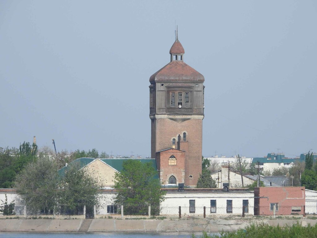 Turistik yerler Ансамбль водонапорной башни и станции, Astrahan, foto