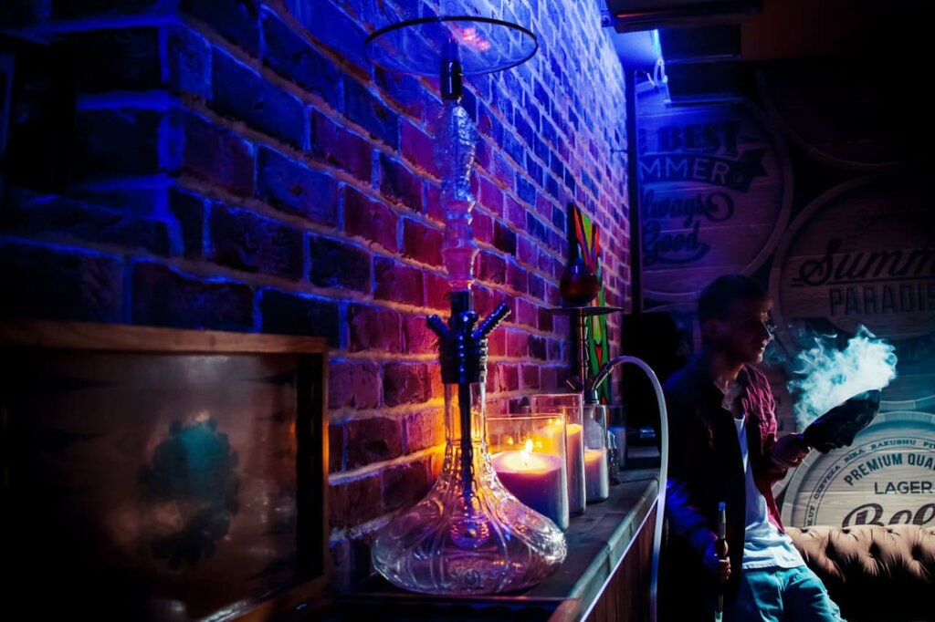 Nargile kafeler Neon Coffee&Lounge, Moskova, foto