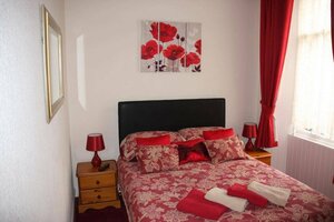 Scotia (Scotland, Perth and Kinross, Longforgan), otel  Perth'ten