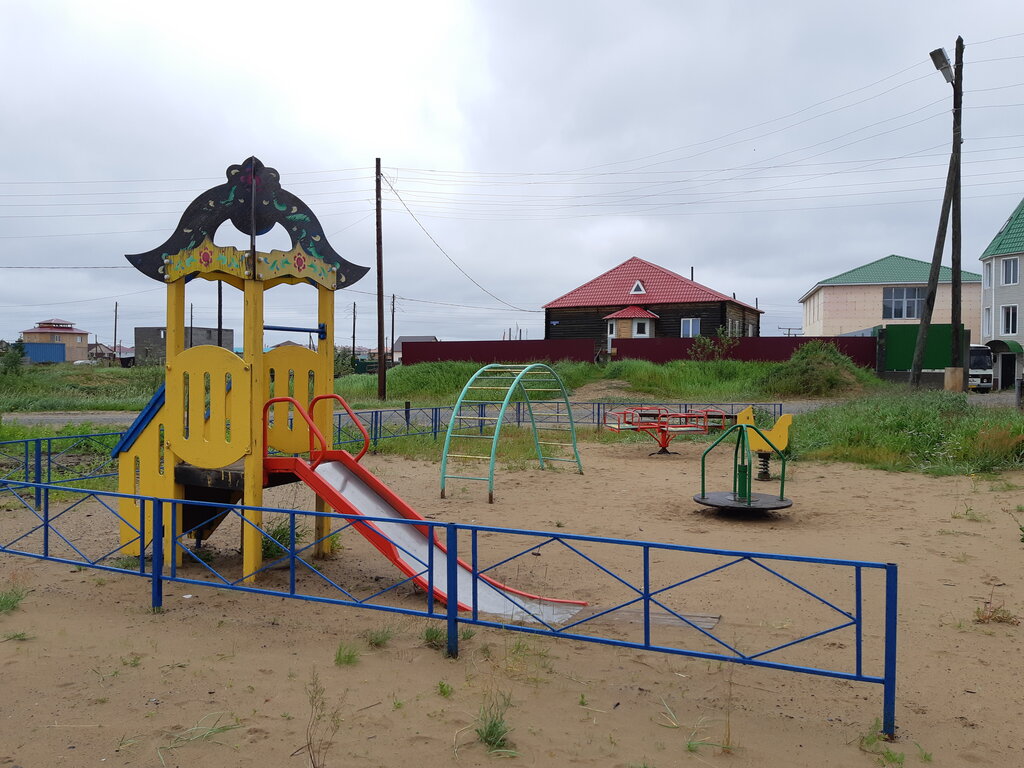 Oyun alanı Playground, Naryan‑Mar, foto