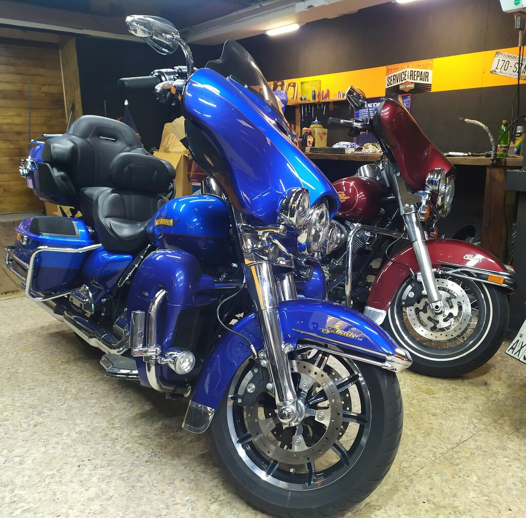 Motosiklet tamiri Archie's Workshop, Moskova, foto