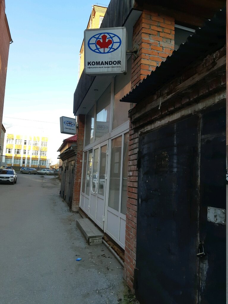 Dış kaplama Komandor, Tomsk, foto