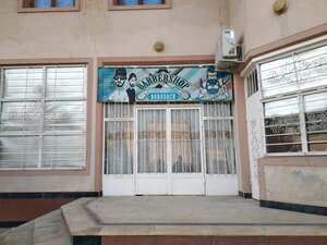 Borodach (Abay Street No:2, Bukhara), berberler  Buhara'dan