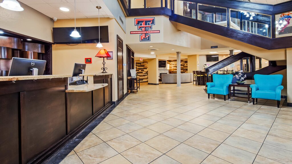 Otel SureStay Plus Hotel by Best Western Lubbock Medical Center, Lubbock, foto