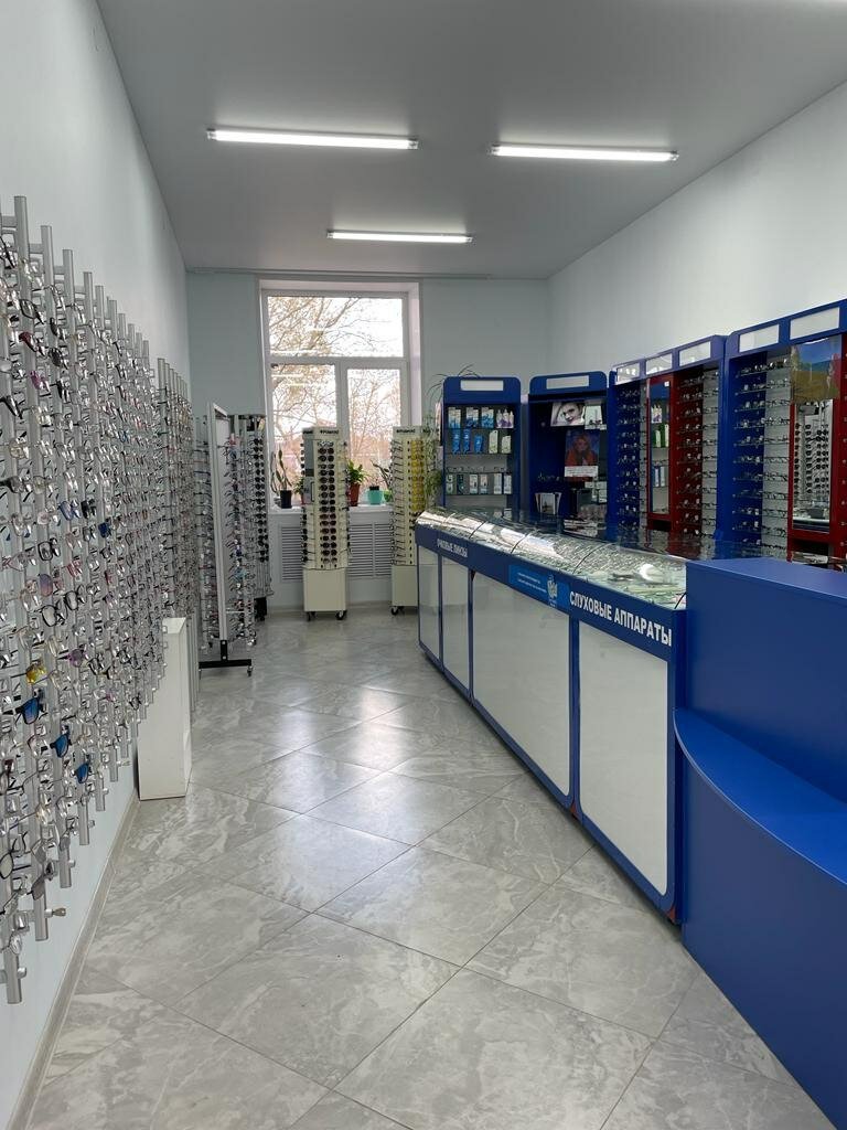 Optik Медио, Rodniki, foto