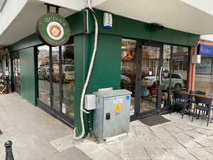 Quinn's Coffee & More (Ertuğrul Mah., Bedesten Sok., No:2A, Süleymanpaşa, Tekirdağ), kafe  Süleymanpaşa'dan