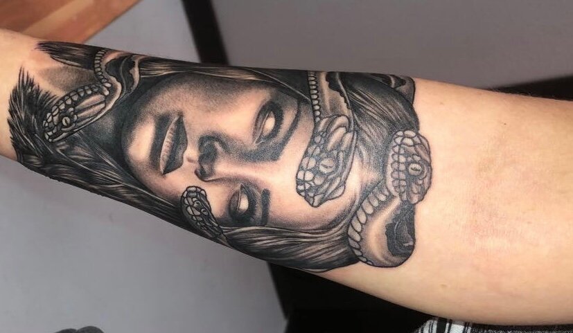 Dövmeciler Tattoo Ink Bullet, Balaşiha, foto