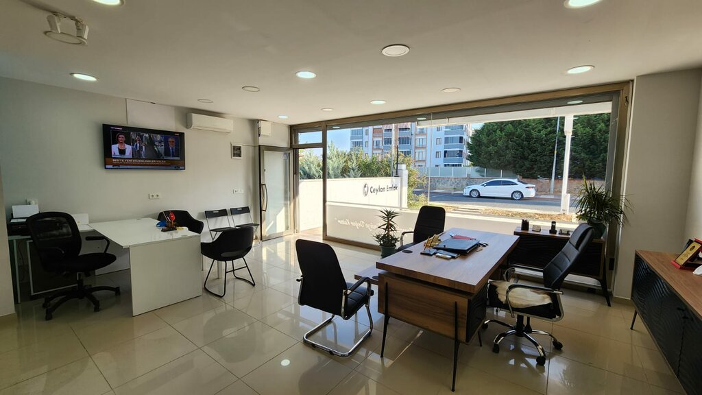 Emlak ofisi Ceylan Emlak, Süleymanpaşa, foto