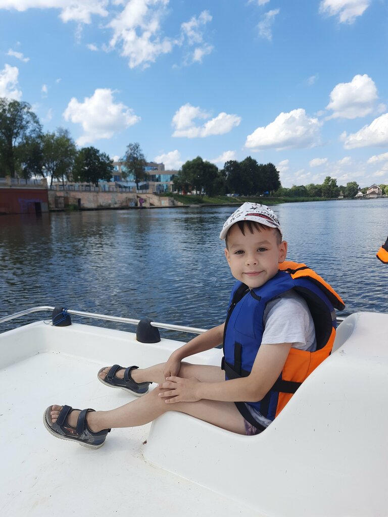 i̇skele Морской клуб, Liudinovo, foto