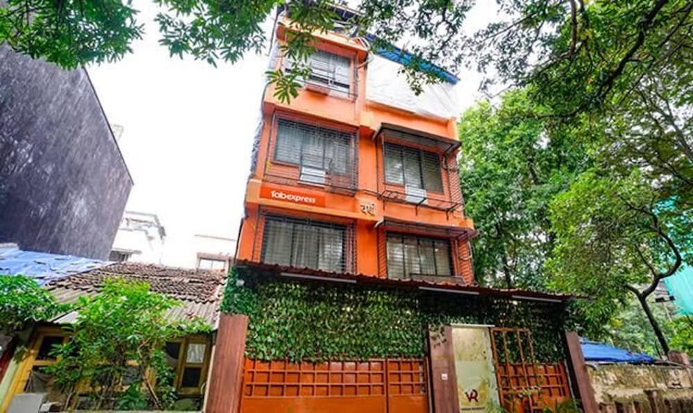 Otel Fabexpress Varsha Residency, Mumbai, foto