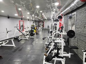 Фитнес-клуб (Nikolskaya ulitsa No:3), fitness kulüpleri  Beliov'dan