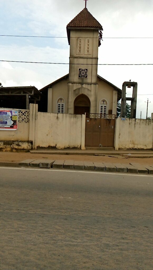 Dini dernekler Catholic Chapel Aboboté, Abican, foto