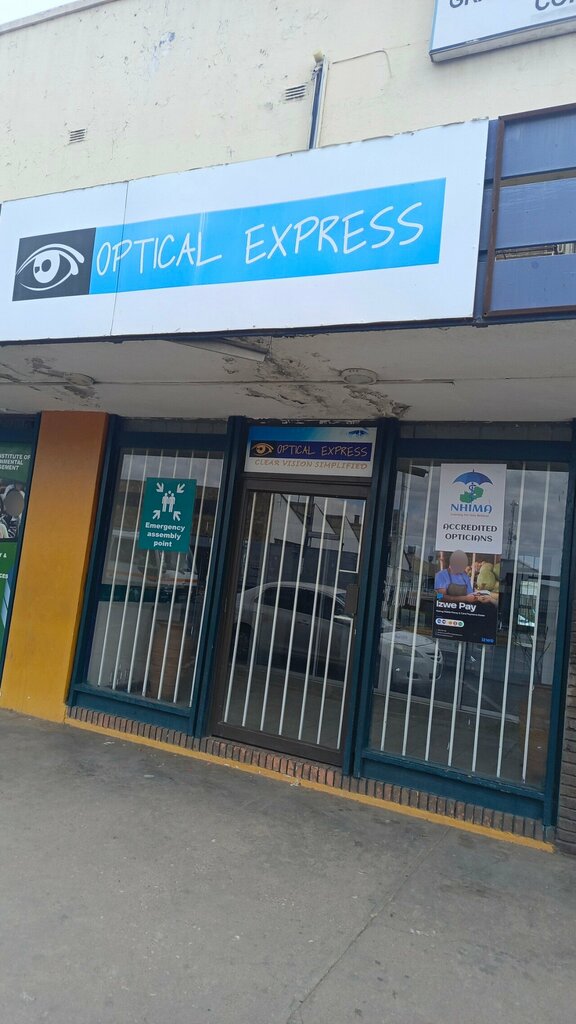 Optik Optical Express Zambia Limited, Lusaka, foto