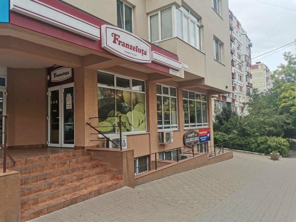 Market Franzeluta Magazine de firma № 21, Kişinev, foto