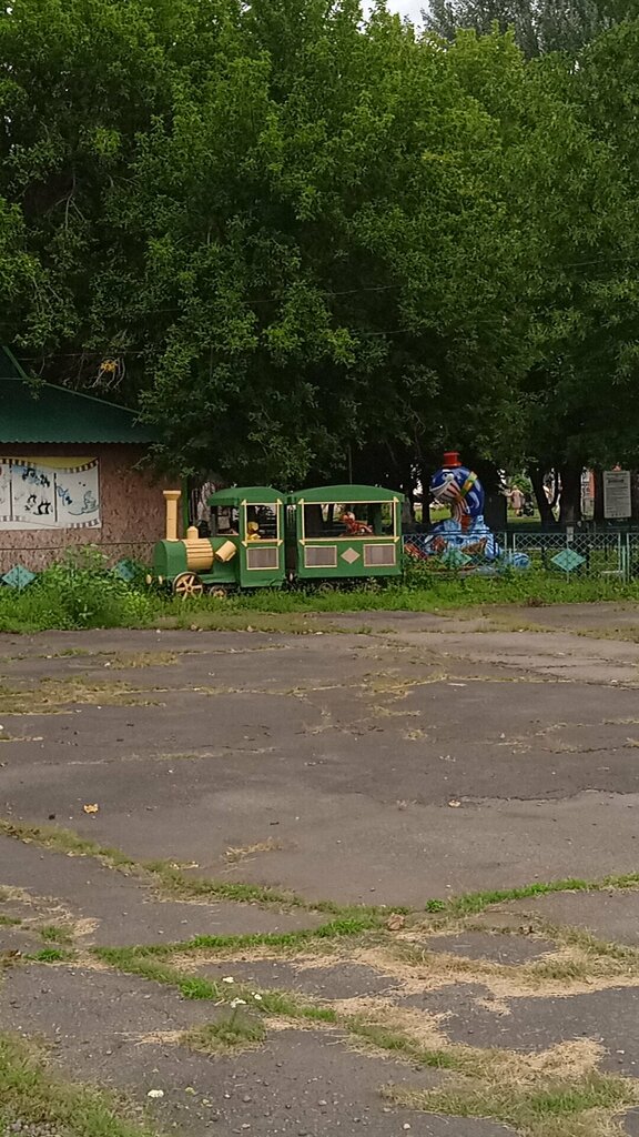 Atraksiyon Parovozik, Biysk, foto