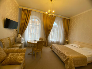 Versal (Vosstaniya Street No:12, Saint Petersburg), otel  Saint‑Petersburg'dan