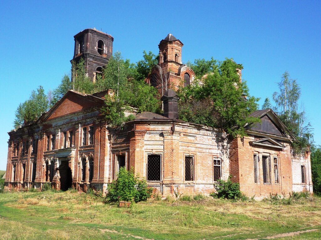 Şapel, haç anıtı Часовня Казанской иконы Божией Матери, Permski krayı, foto