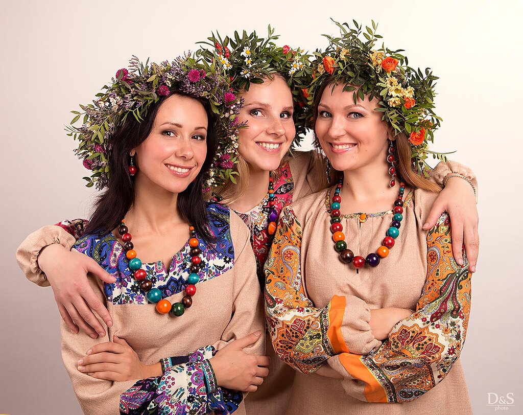 Müzik ve dans grupları Folk-gruppa Rossy, Vladimirskaya oblastı, foto