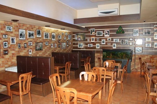 Bilardo salonları Kafe-bilyardnaya Atmosfera, Krivoi Rog, foto