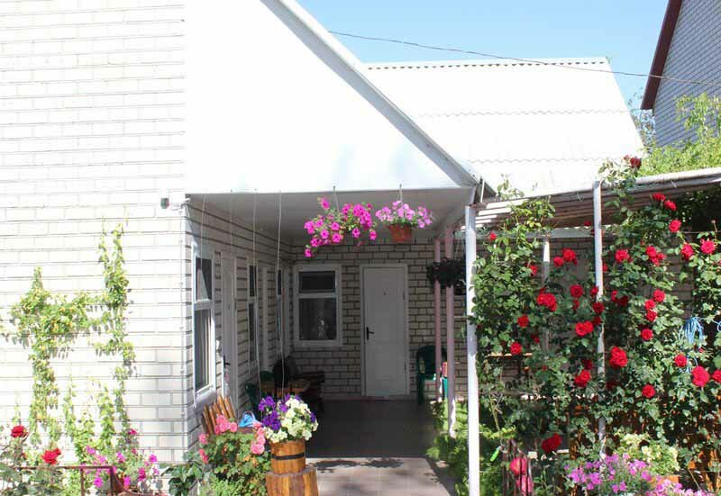 Resort oteller, tesisler Pansionat Tsvetochny, Kerson Bölgesi, foto