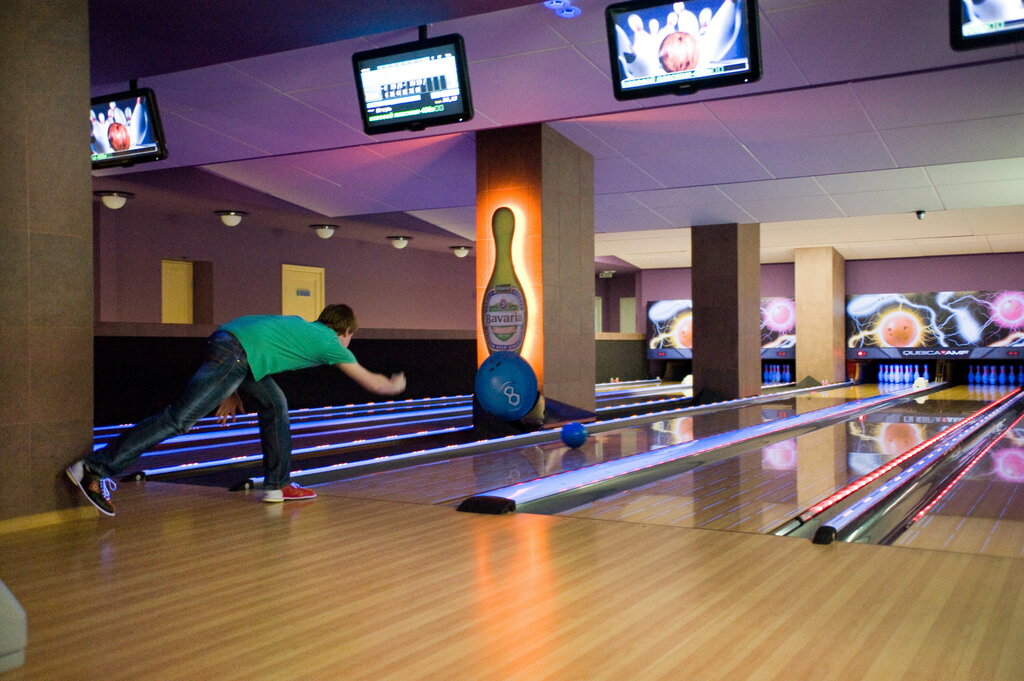 Bowling salonları Shustraya keglya, Omsk, foto