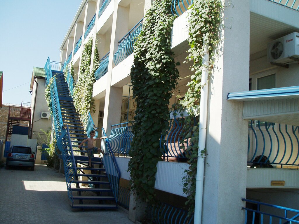 Resort oteller, tesisler Pansionat Solnechny briz, Kerson Bölgesi, foto