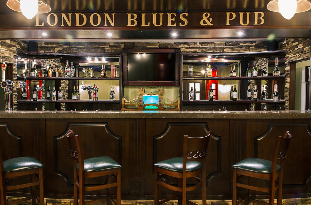 Bar London Blues & Pab; Лондон Блюз энд Паб, Klin, foto