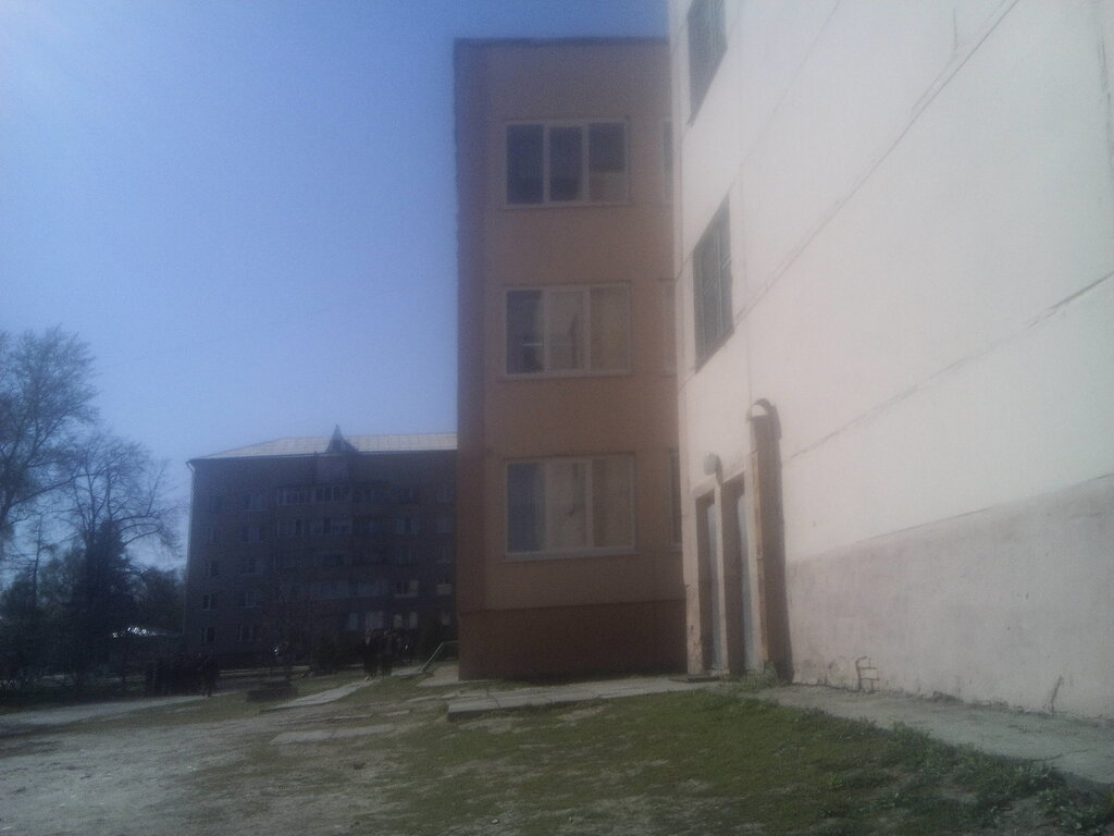 Ortaokul Mbou SOSh № 3 s uglublennym izucheniyem otdelnykh predmetov, Yadrin, foto