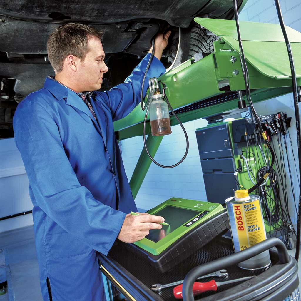 Oto lastik tamiri Shinomontazh, Yekaterinburg, foto