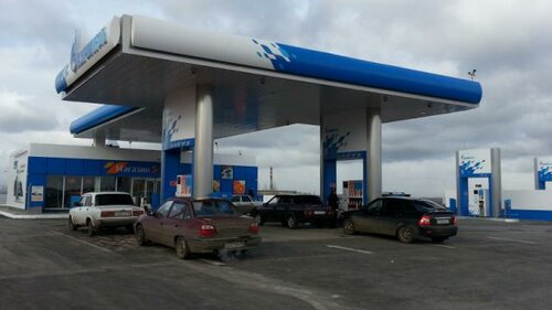 Benzin istasyonu Gazpromneft, Sverdlovskaya oblastı, foto
