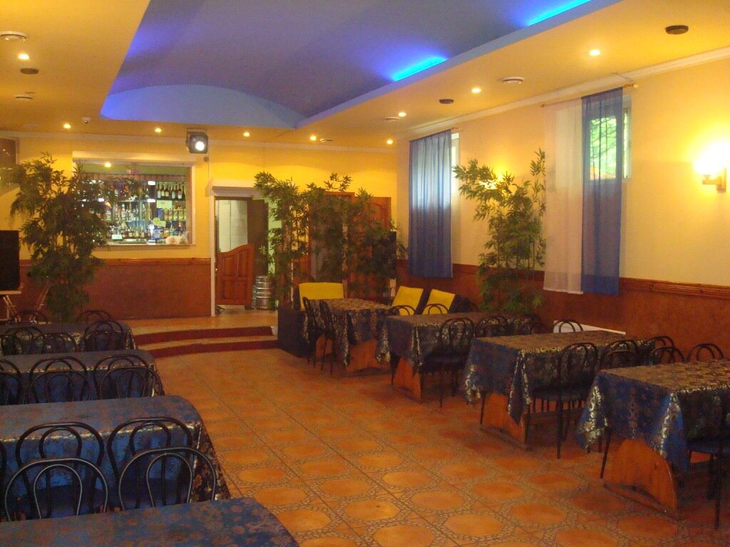 Kafe Pyaty okean, Donetsk, foto