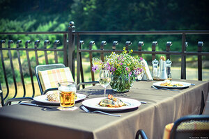 Restoran Tirol (Zakarpatska Region, Mukachevo District, selo Solochyn), restoran  Zakarpatska oblastından